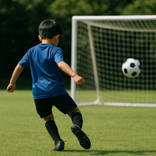 サッカーシュート基本フォーム徹底解説｜正確な蹴り方と上達法 - Soccer Book Library
